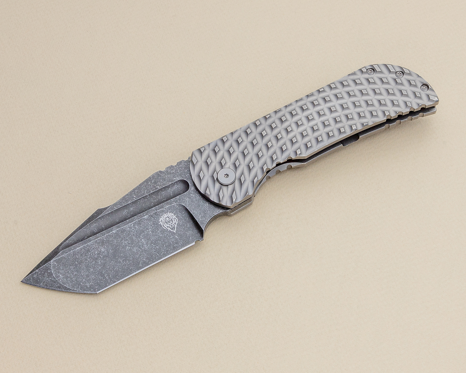 Alphahunter Tactical Design Custom Dark Gladiator Apocalypse Folding ...