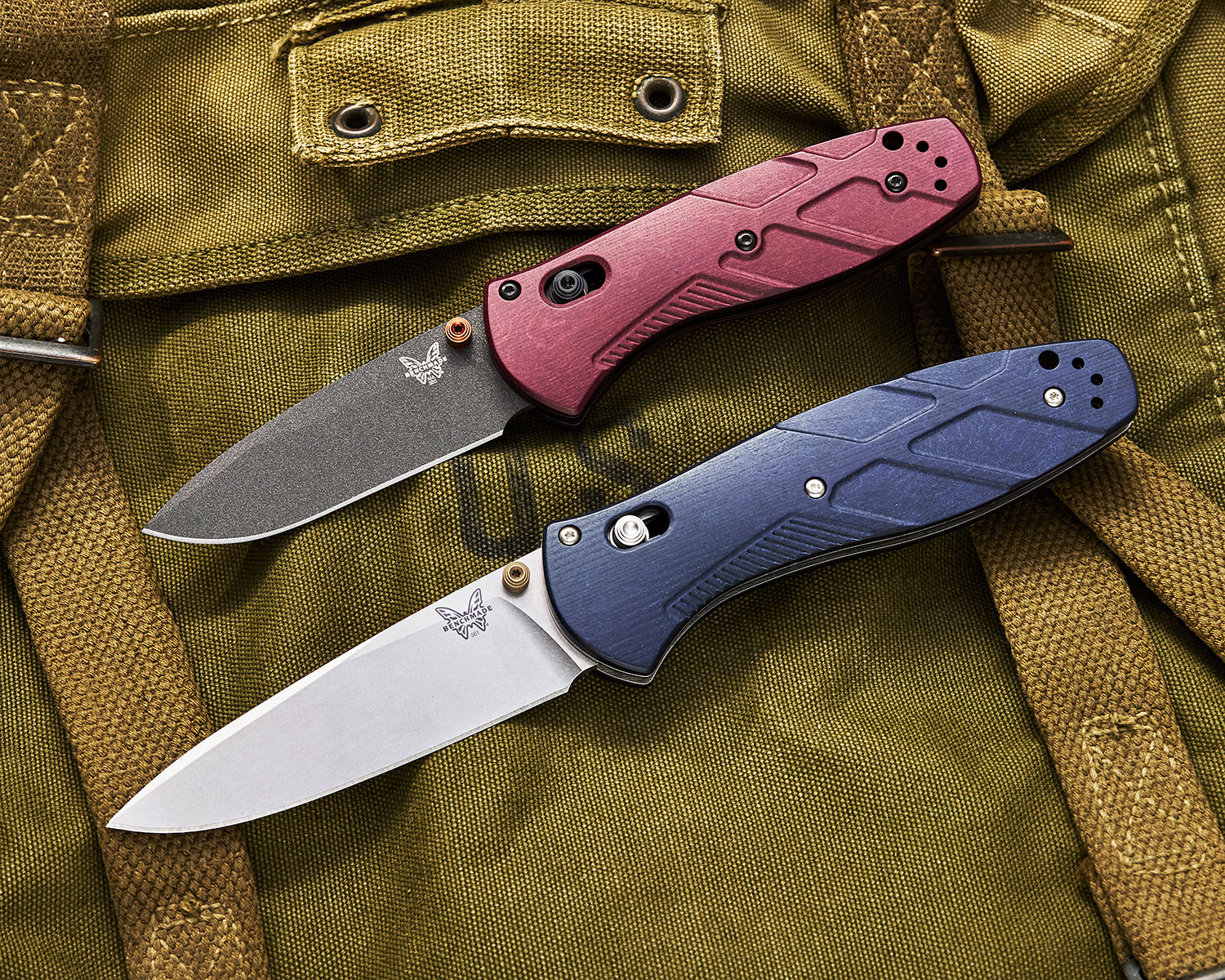 Benchmade 585BK-04 Mini Barrage AXIS-Assisted Folding Knife 2.91" S30V Black Drop Point Plain ...