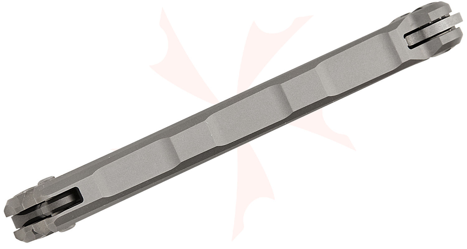 Benchmade 82 Laro Balisong Butterfly Knife 3.6" CPM-MagnaCut ...