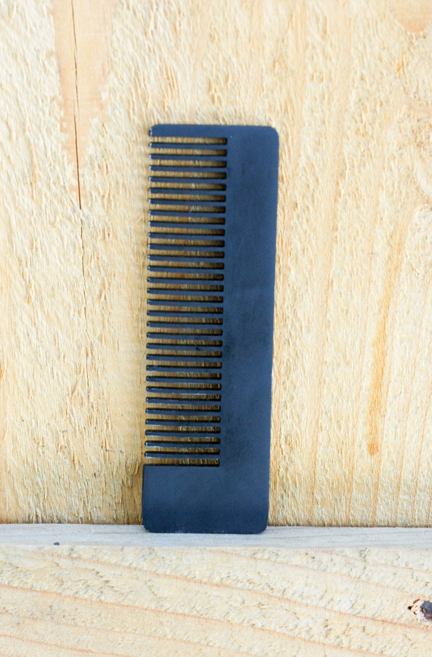 Chicago Comb Model 4 Beard and Mustache Comb, Black Stainless Steel, 4 ...