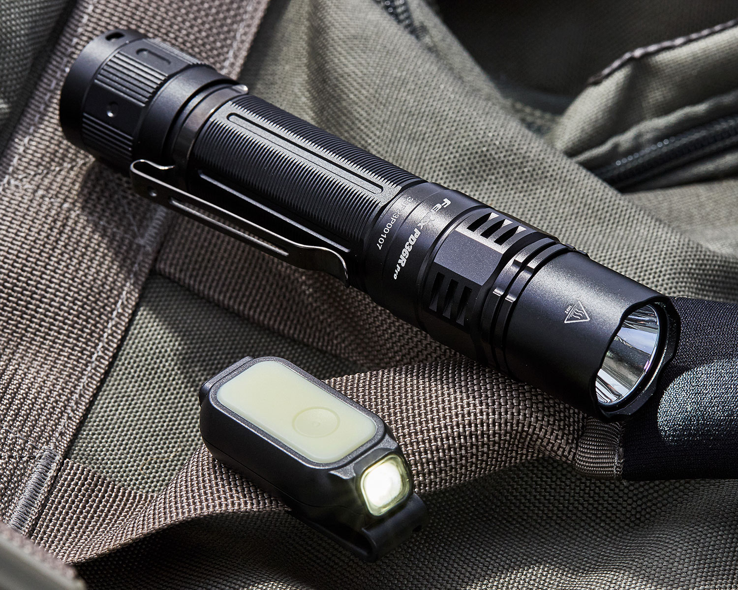 Fenix PD36R PRO and Mini-Lite Flashlight Holiday Gift Pack ...