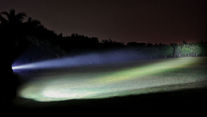 Fenix TK75 High-Intensity Rechargeable LED Flashlight, 2900 Max Lumens ...