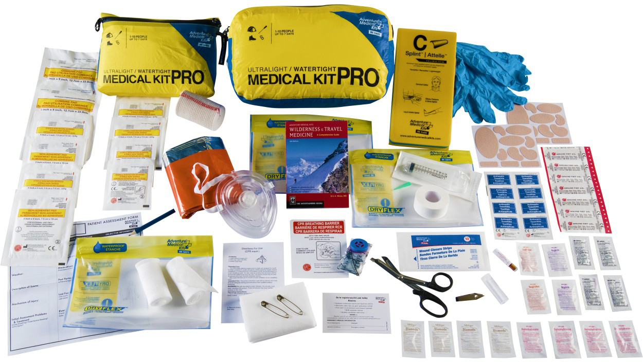 Adventure Medical Kits Ultralight / Watertight Pro Medical Kit ...