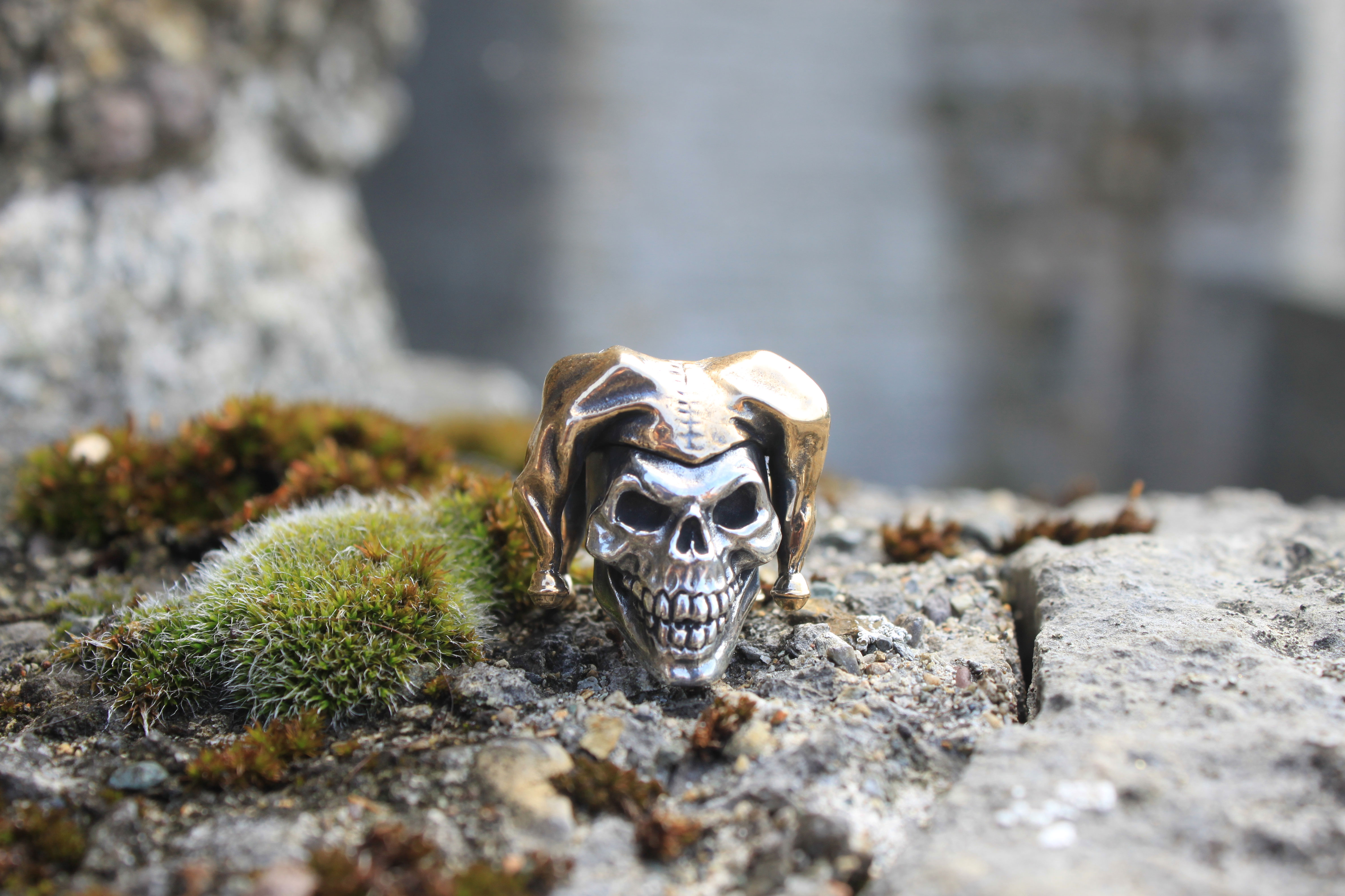 GD Skulls USA KC2 Jester Skull - KnifeCenter - Discontinued