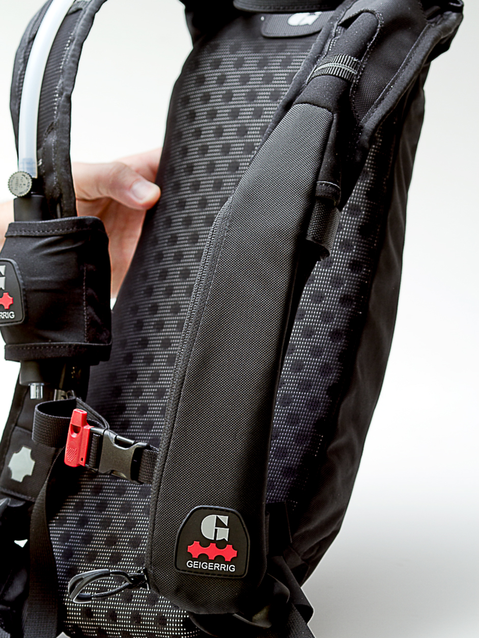 GEIGERRIG Insulated Tube Garage (G2 010 BK) - KnifeCenter - GR85212 ...