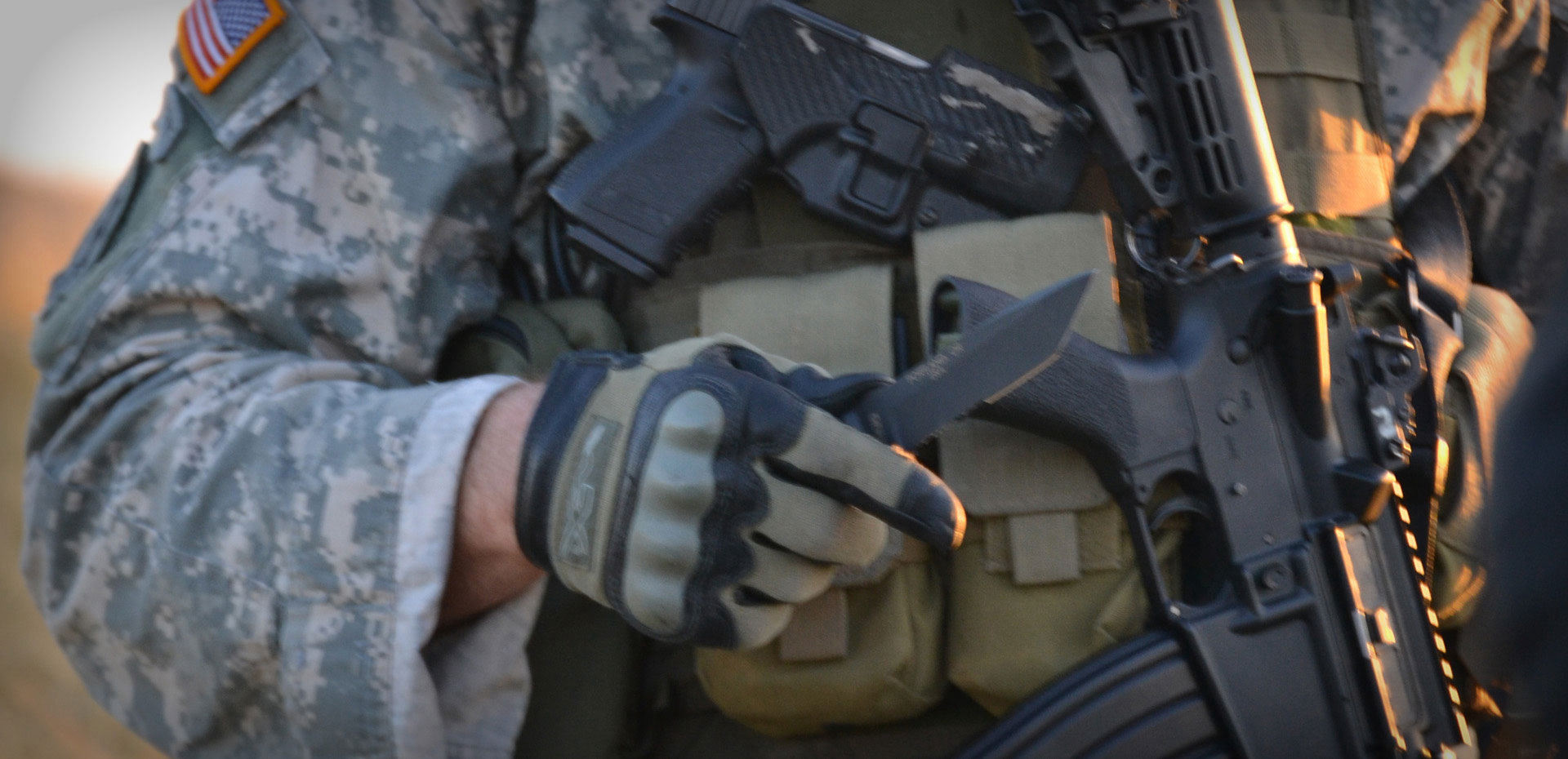 Gerber CFB Combat Fixed Blade 4.25" 154CM Black Tanto Blade, Plastic ...