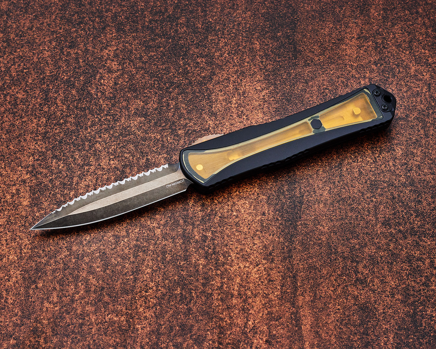 Heretic Knives Manticore E OTF AUTO Knife 3.05" CPM-MagnaCut Black DLC Plain/Serrated Double ...