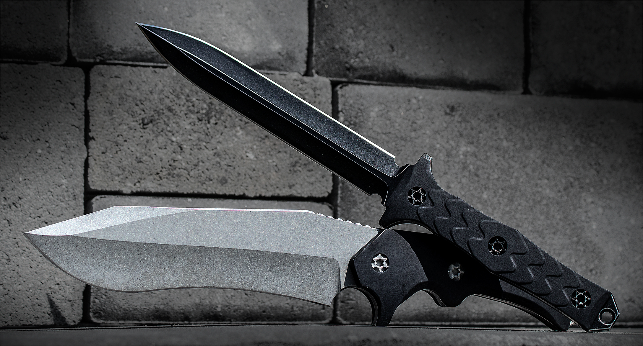 Heretic Knives Nephilim Fixed 6.875" Double Edge CPM-154 Battle-Worn ...
