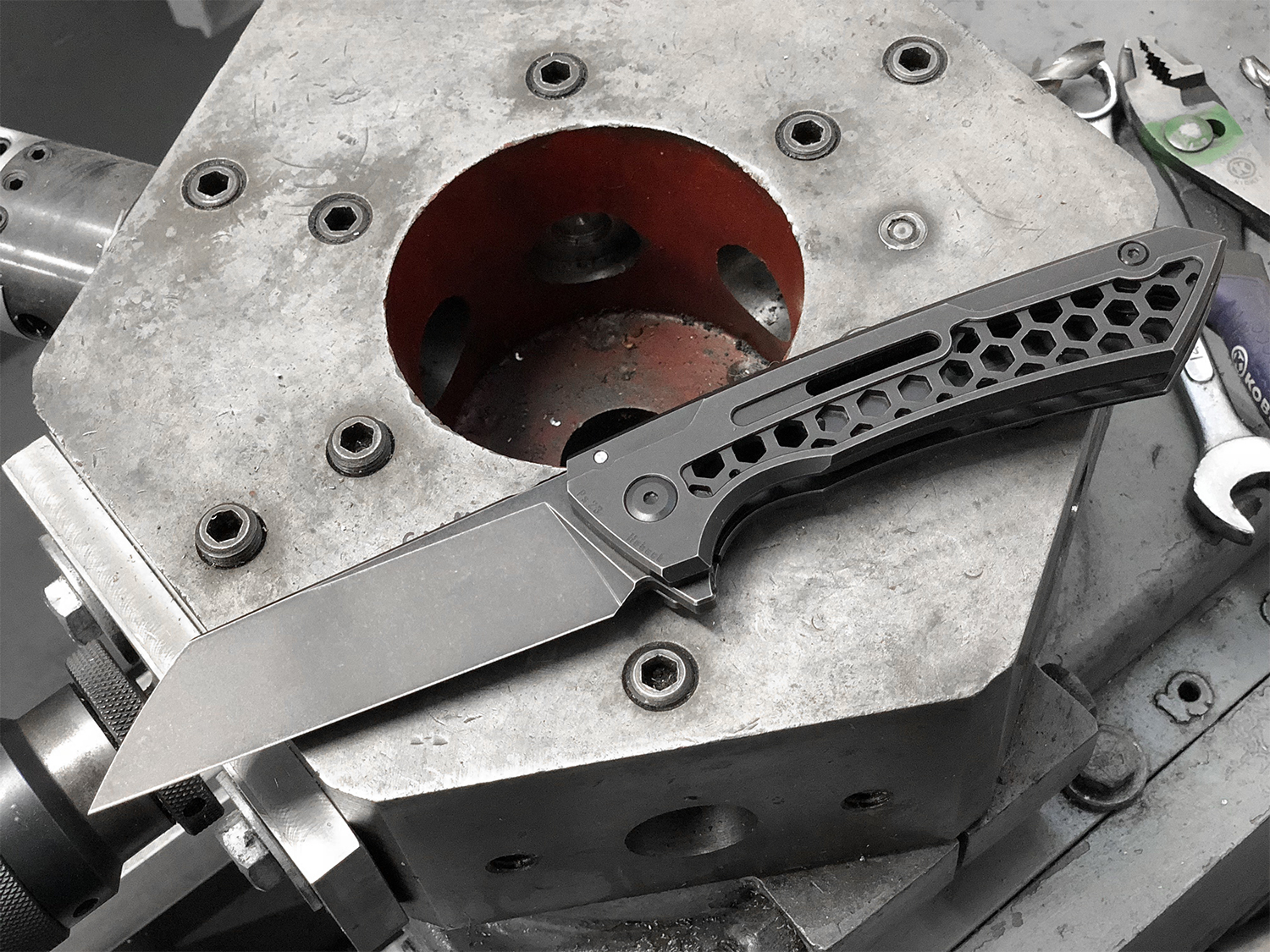 Jake Hoback/Snecx Buster Flipper Knife 4.125" M390 Black Fallout Blade ...