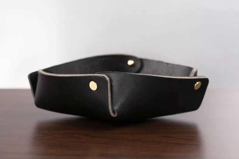 Hollows Leather Panhandler EDC Valet Tray, Black - KnifeCenter ...