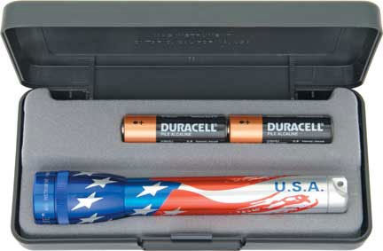 MagLite® Mini Flashlight US Flag, Uses 2 AA Batteries - KnifeCenter ...