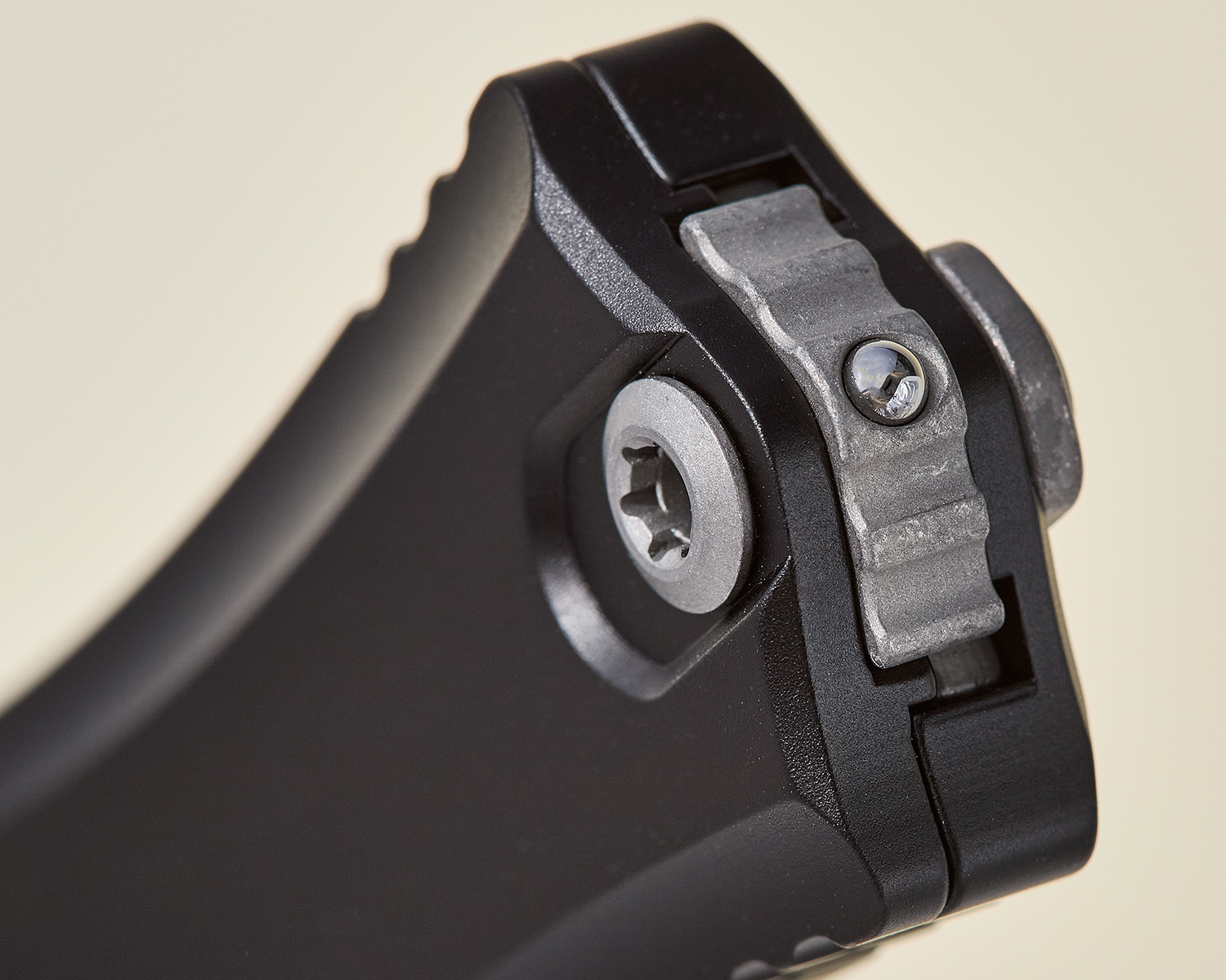 Microtech 1701M-10 Hera II Mini OTF AUTO Knife 3" M390MK Stonewashed ...