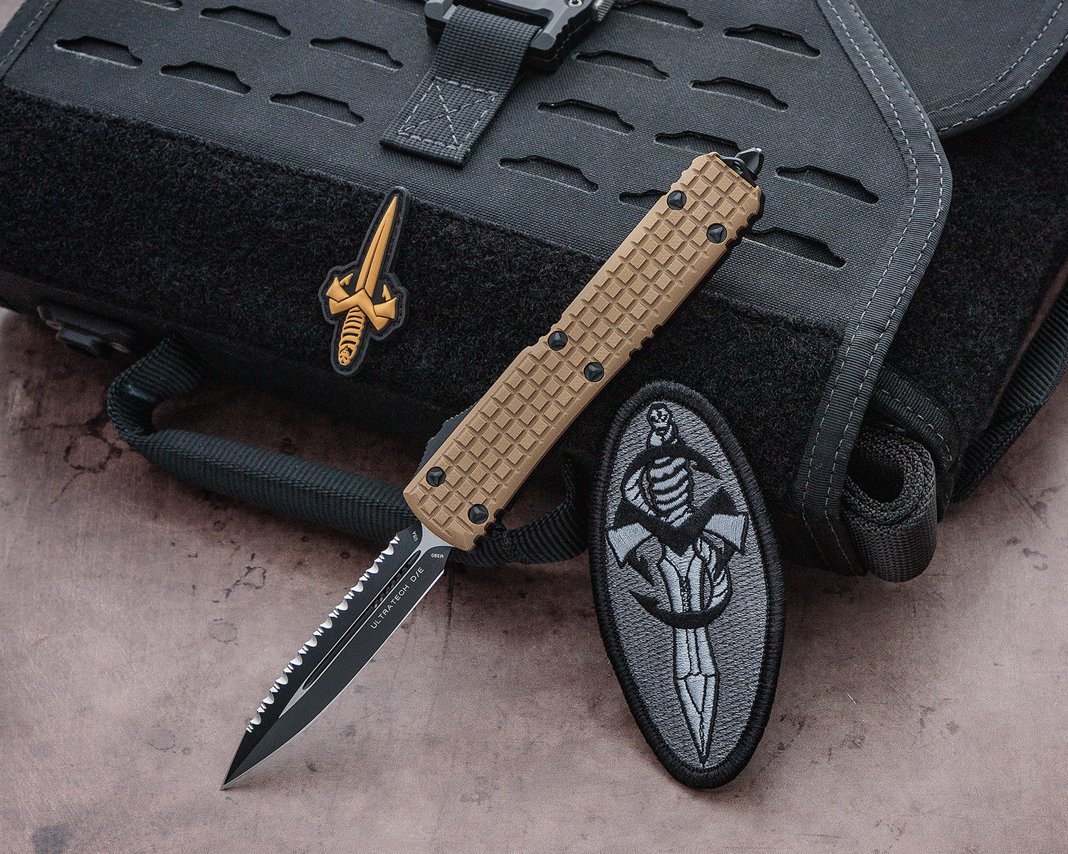 Microtech BADMF Bullet And Data Management Folder Knife Bag, Black - KnifeCenter - BADMF BLK ...