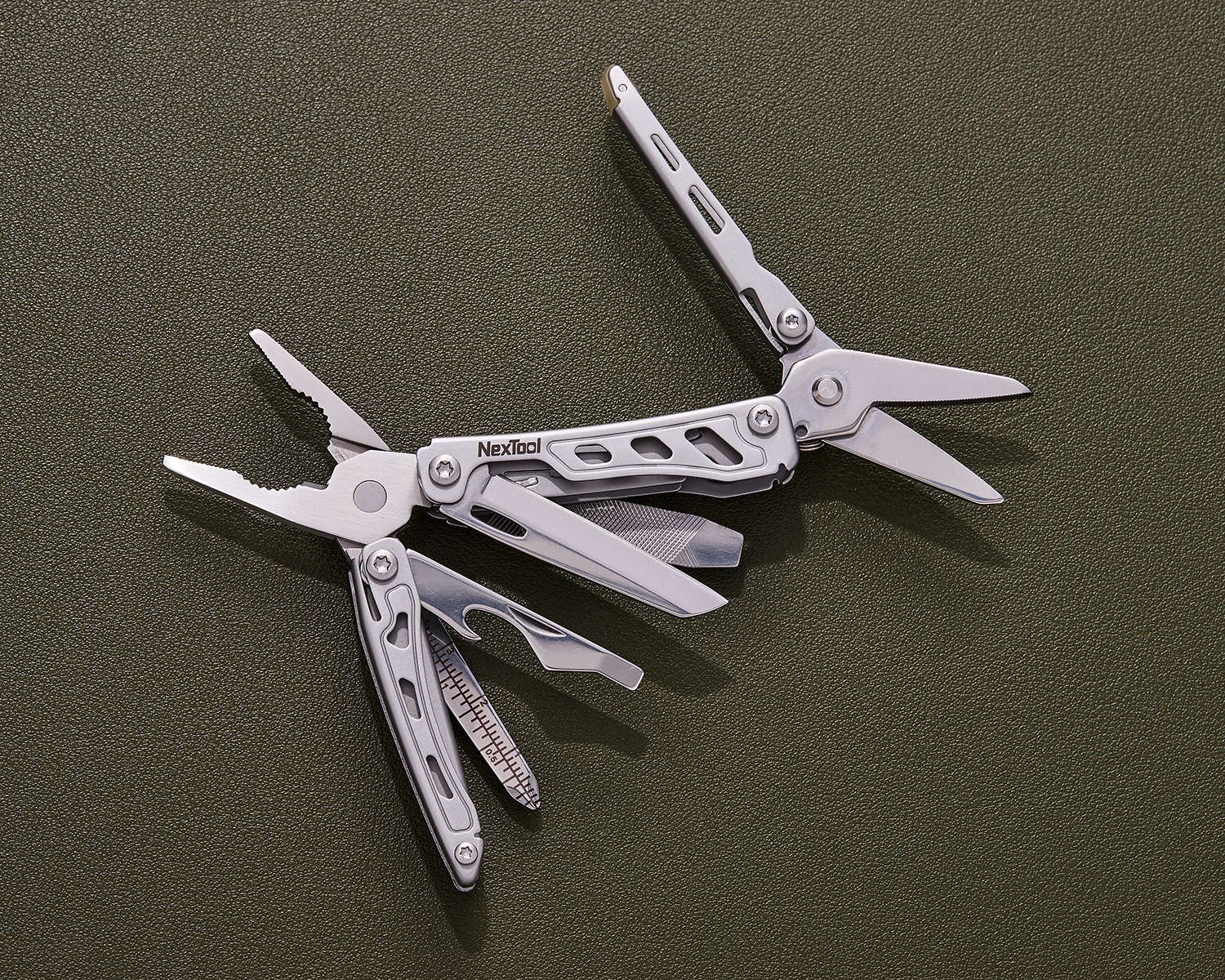 NexTool Mini Flagship F12 Multi-Tool, Silver Stainless Steel Handles ...