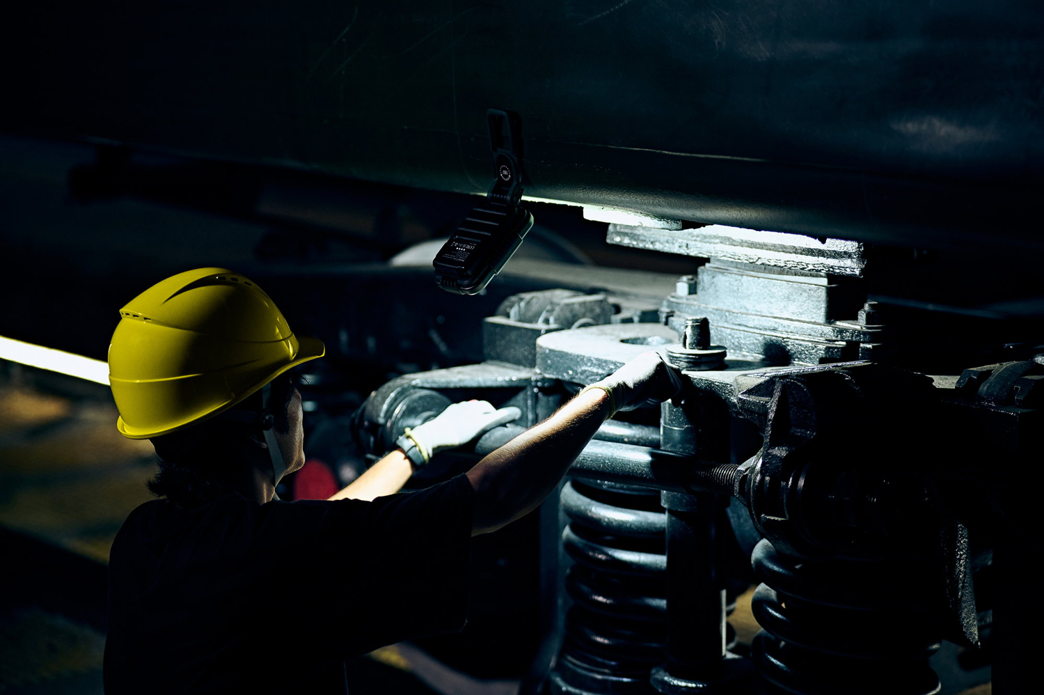 Olight Swivel Pro Max Rechargeable LED/COB Work Light, Moss Green, 1600 ...