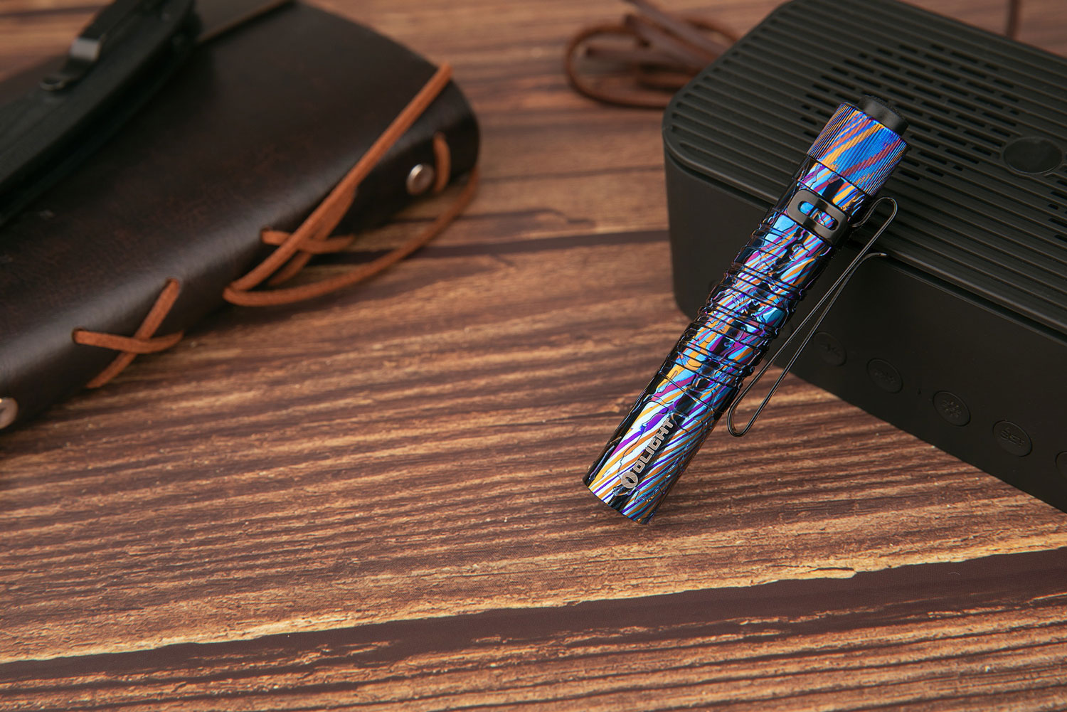 Olight Limited Edition i3T EOS Slim LED Flashlight, Titanium Damascus ...