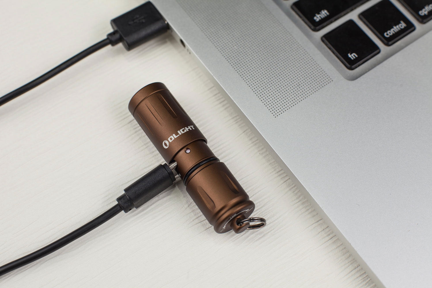 Olight iXV Rechargeable Keychain LED Flashlight with USC-C Charging ...