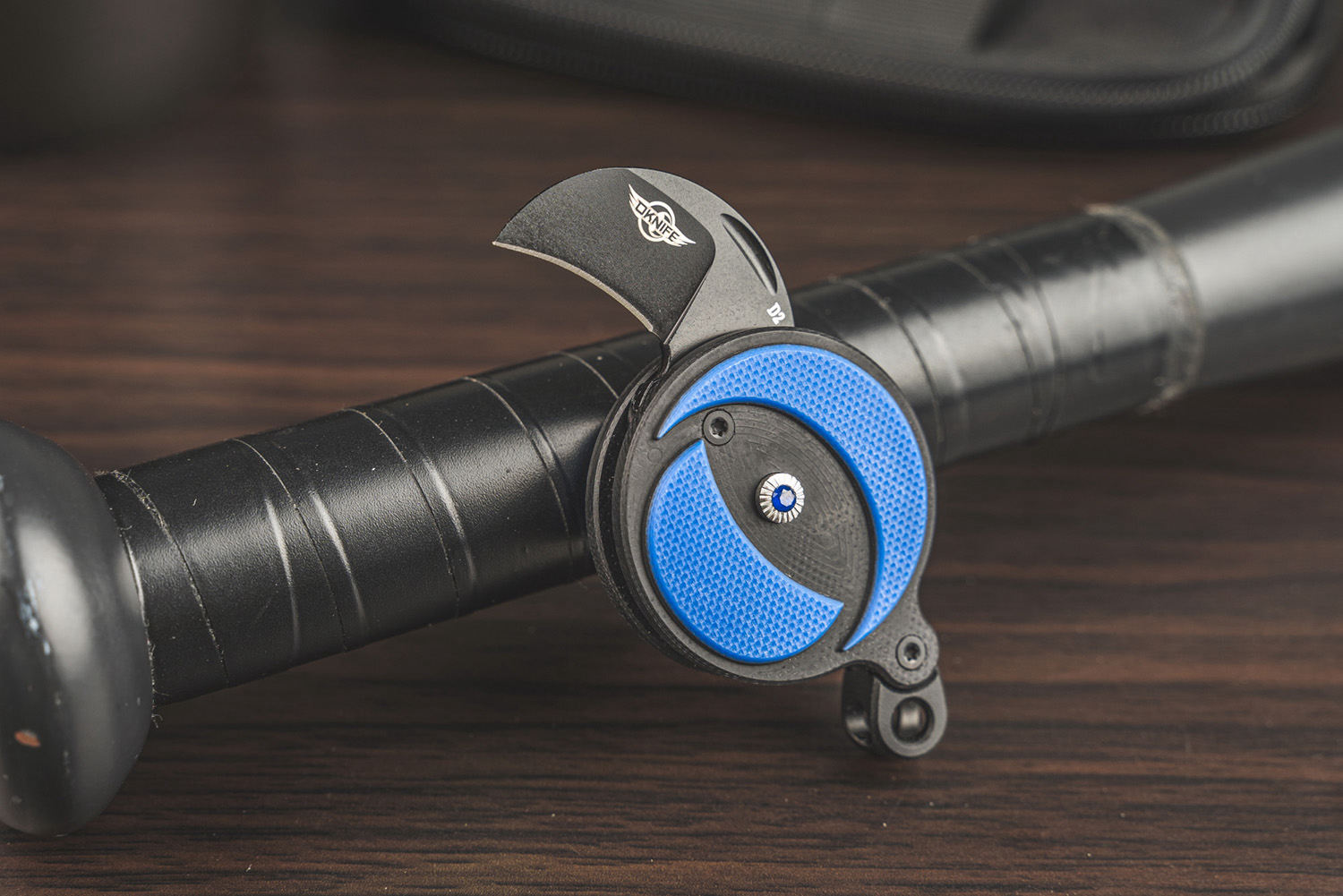 Olight Oknife Nightclaw EDC Keychain Knife 0.92" D2 Black Hawkbill ...