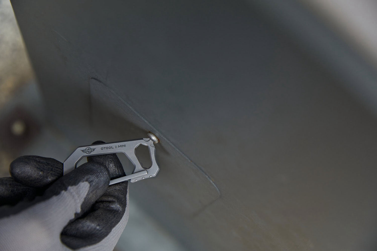 Olight Oknife Otool 2 Mini Multifunction Carabiner Tool, Titanium ...