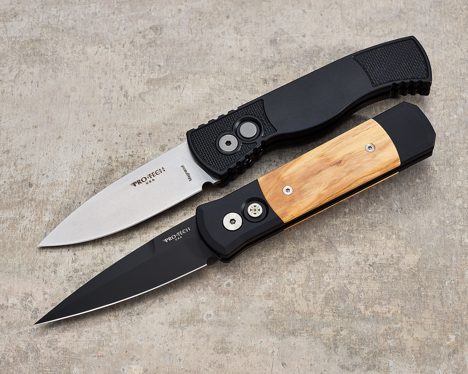 Pro-Tech 707 Godson AUTO Folding Knife 3.15" 154CM Black DLC Plain ...