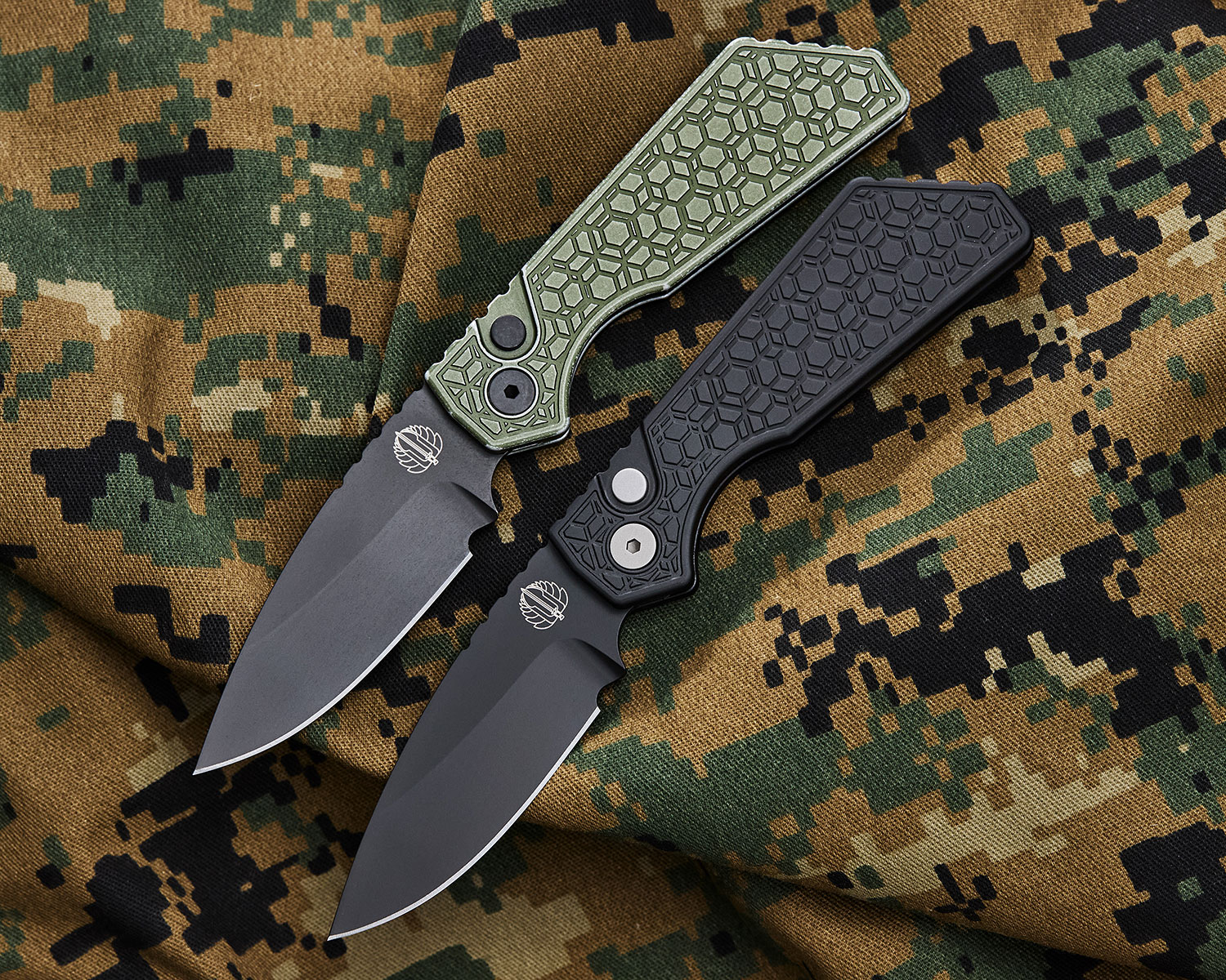 Pro-Tech Strider PT& AUTO Folding Knife 3.05" CPM-CruWear Black DLC ...