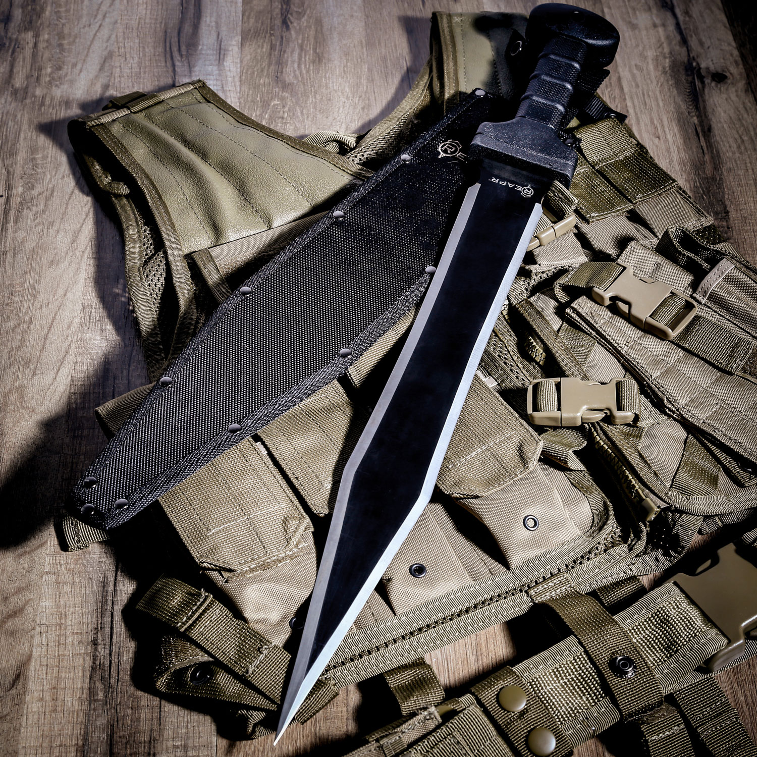 Reapr 11005 Meridius Sword 18" Black Double Edge Blade, FRN Handle ...