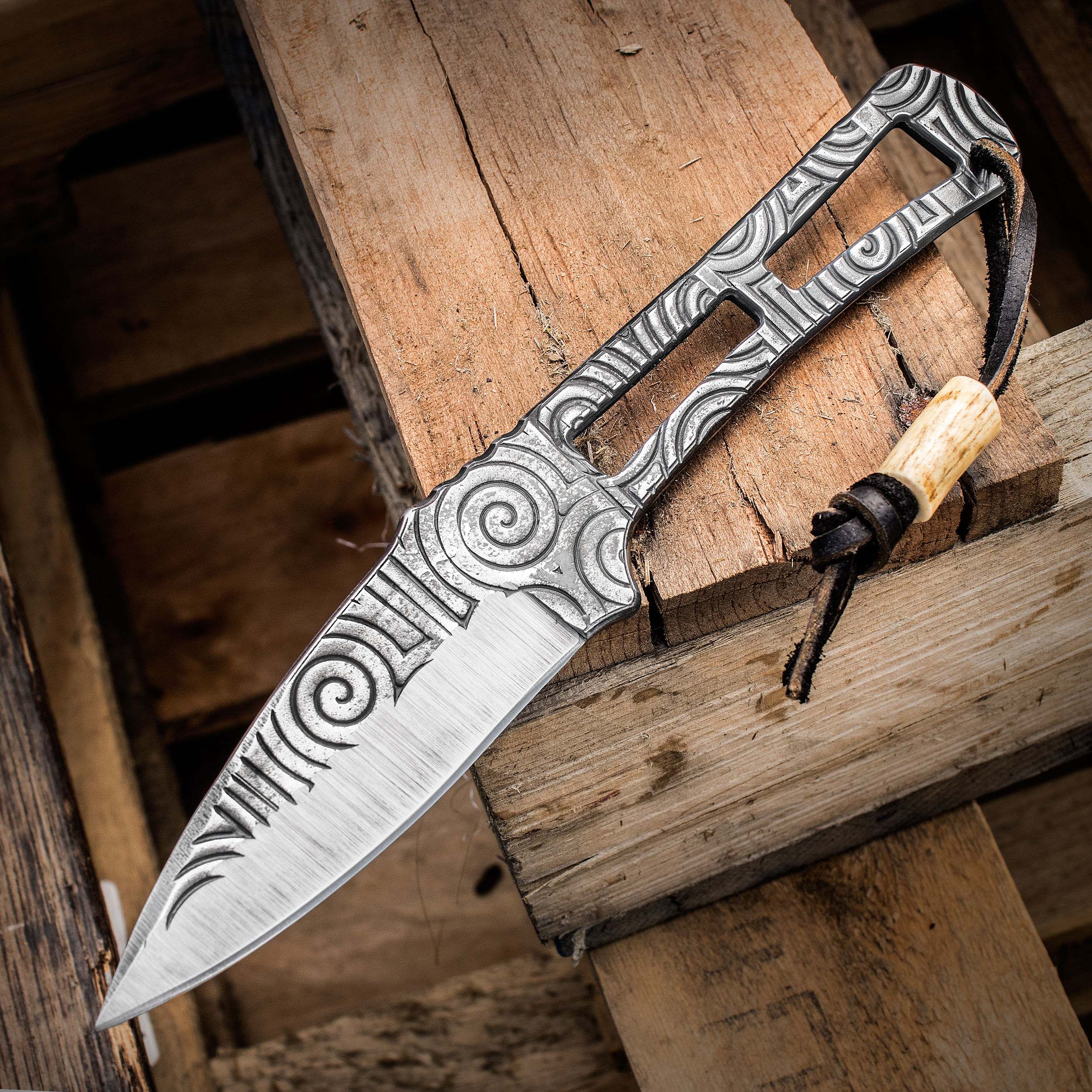 RMJ Tactical Custom Forged Utsidihi Fixed 3.75" Triskele Nitro-V ...