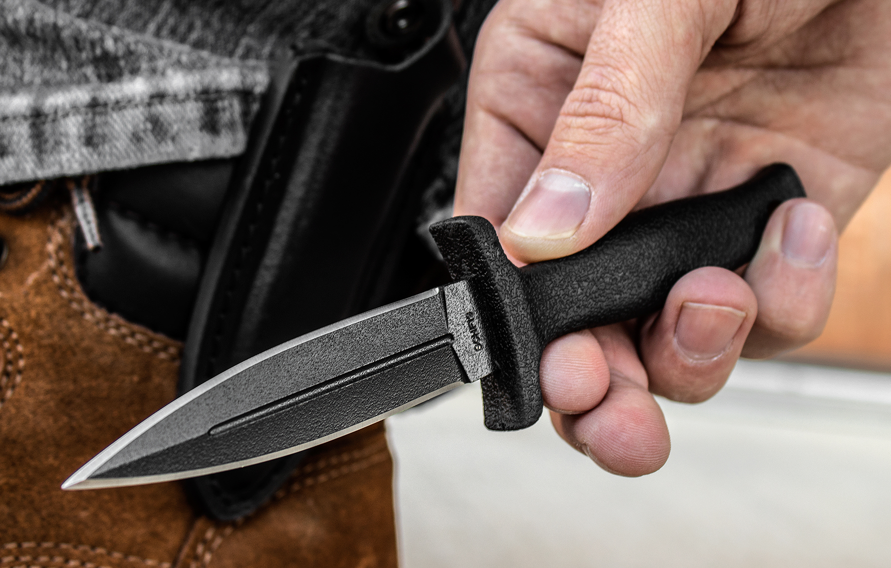 Schrade SCHF19 Tactical Boot Knife 3.6" Black Double Edge Dagger Blade ...