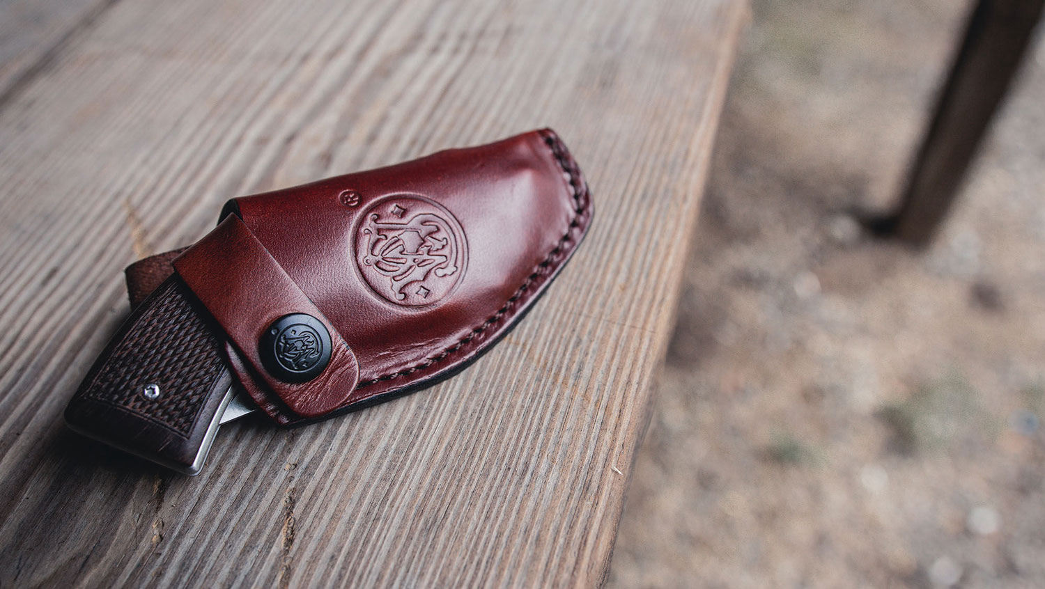 Smith & Wesson M325 Revolver Flipper Knife 3" Satin Drop Point Blade ...