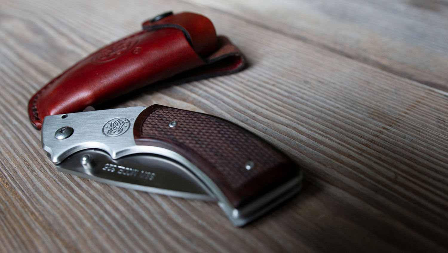 Smith & Wesson M325 Revolver Flipper Knife 3" Satin Drop Point Blade ...