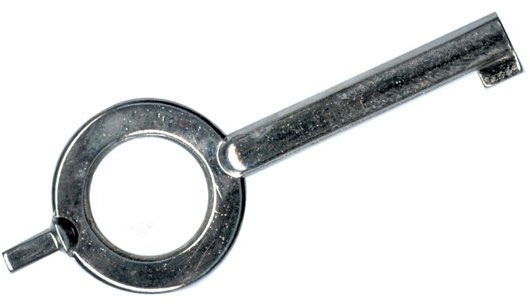 Smith & Wesson Model 104 Handcuff Key, Extra Security - KnifeCenter ...