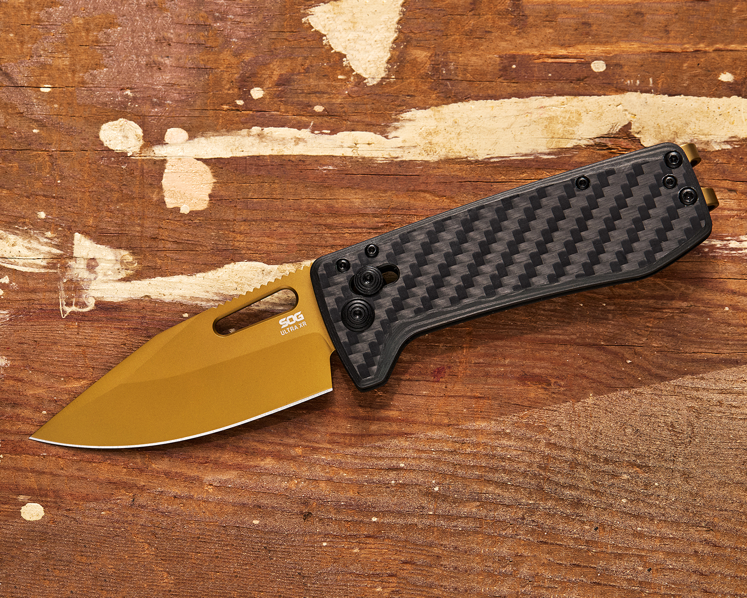 SOG Ultra XR Carbon and Gold Folding Knife 2.8" S35VN Gold TiNi Blade ...