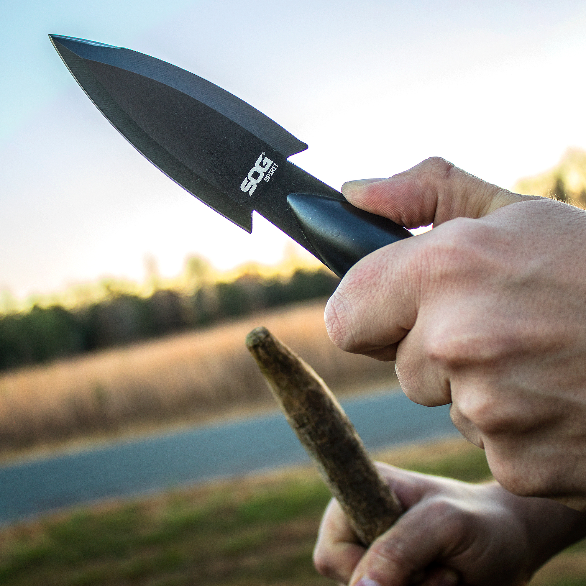 SOG FS-01 Spirit Dagger/Spear 4.25" Black Blade with Sharpened Top ...