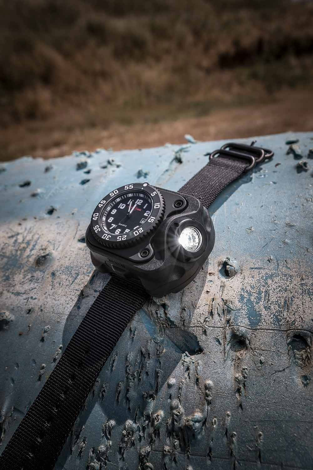 SureFire 2211 Signature Variable-Output Rechargeable LED WristLight ...