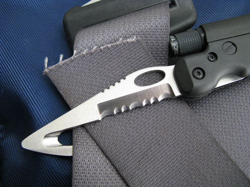 Tool Logic SL6 Rescue Tool, Seatbelt Cutter, 3" Combo Blade, LED Light ...