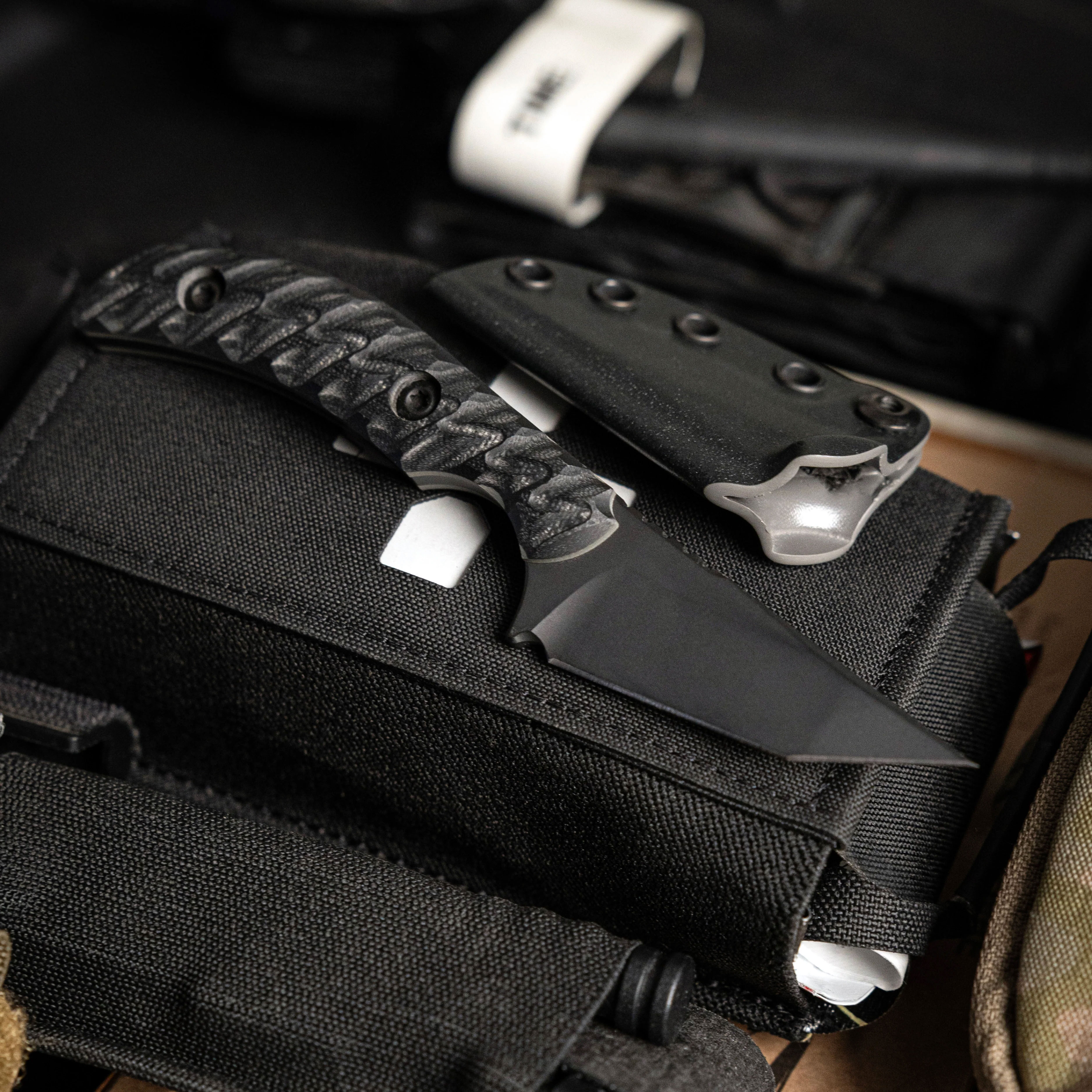 Toor Knives Shifter T Fixed Blade Knife 2.75" CPM-M4 SOCOM Black KG ...