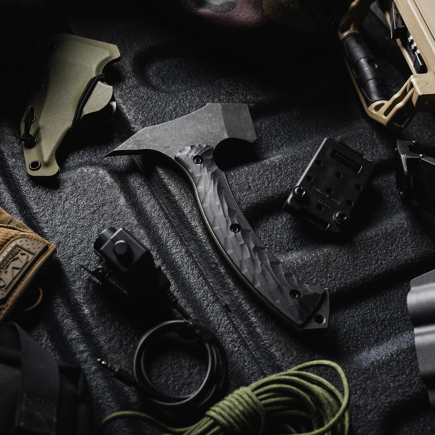 Toor Knives Tomahawk F13, 9" Overall, D2 Black Oxide Axe Head with ...