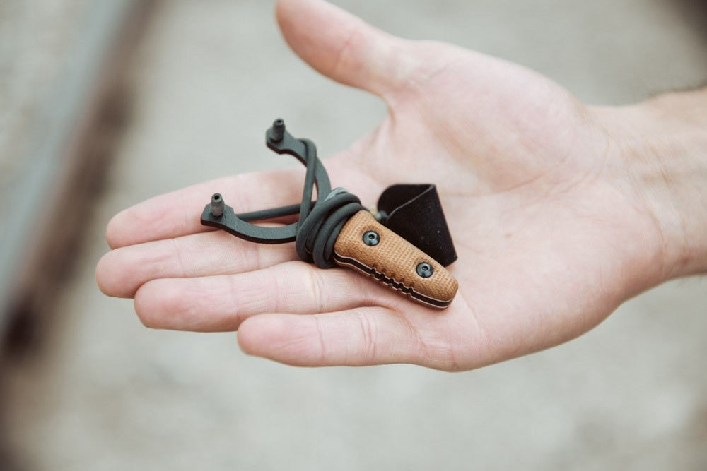 TOPS Knives Mini Sling Slingshot, Tan Canvas Micarta Handle, Brown ...
