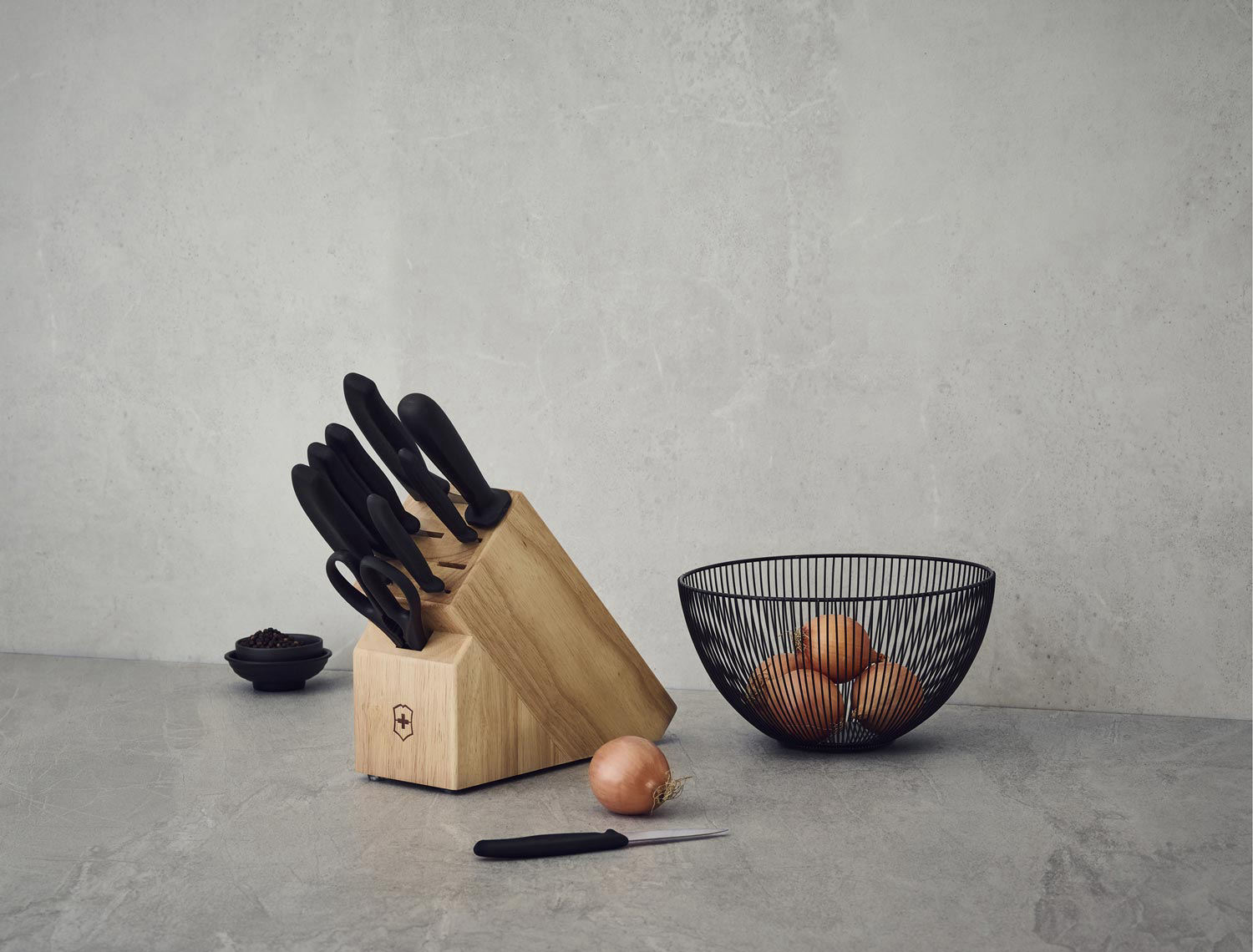 Victorinox Swiss Classic 10 Piece Kitchen Block Set, Black TPE Handles ...