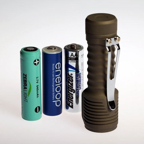 ZebraLight SC52 AA Flashlight, Cool White XM-L LED, 280 Max Lumens ...